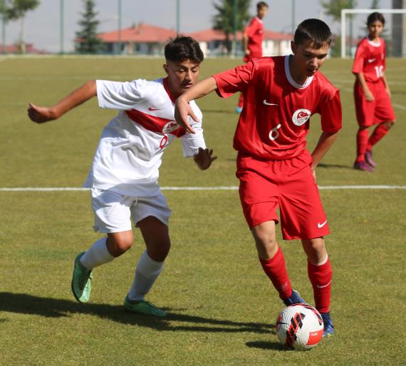U14 Milli Takım 1 Etap Bölge Seçmeleri 5 Grup Maçları Ile Sona Erecek