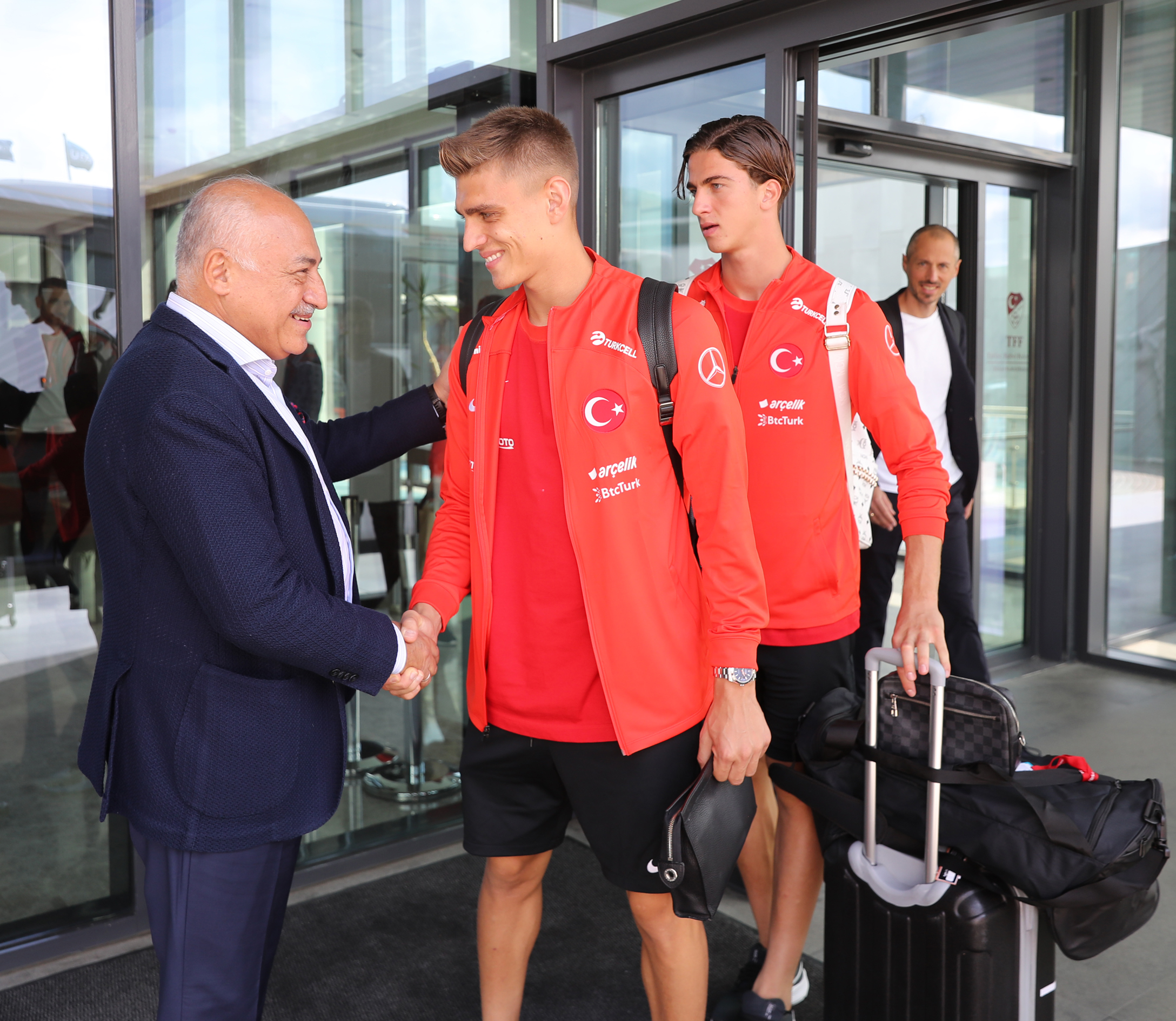 Levent Sürme'den Kenan Yıldız ve Can Uzun açıklaması! Bayrağın ...